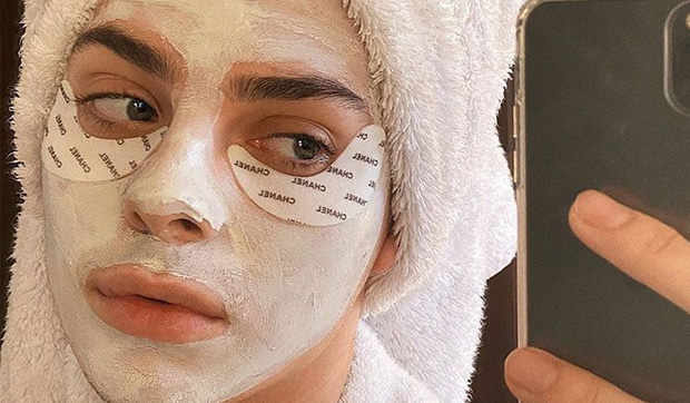 13 shine-reducing face masks that are perfect for oily skin - beautyheaven