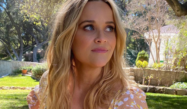 Every Product Reese Witherspoon Uses In Her Skin Care Routine ...
